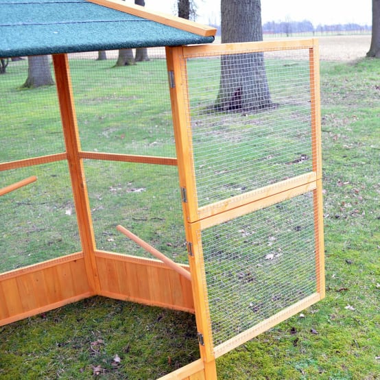 Voliere Cage a oiseaux en bois de haute qualite 6 coins 160x123cm ...