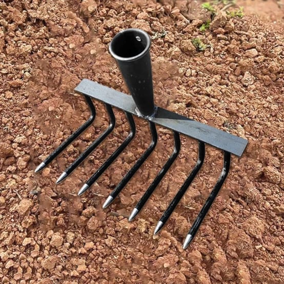 Râteau Agricole Multifonctionnel 7 Dents MCBOSON - Gamm vert