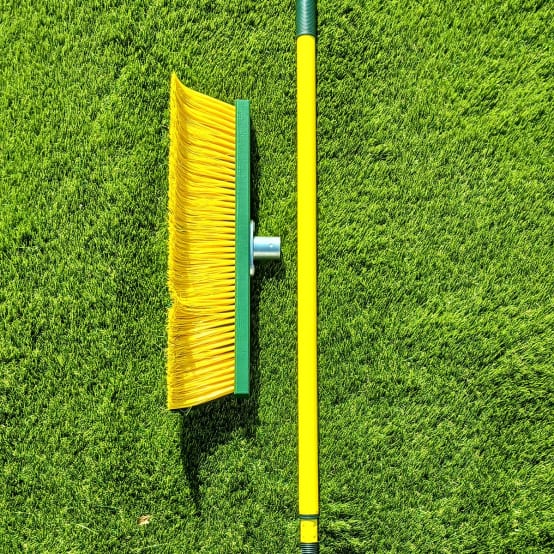 Balai cantonnier pour gazon synthetique Et Jardin - Gamm vert