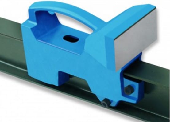 Serre joint dormant URKO - IPN 'I' 80x42mm - Serrage 2000mm - 875 - Gamm vert