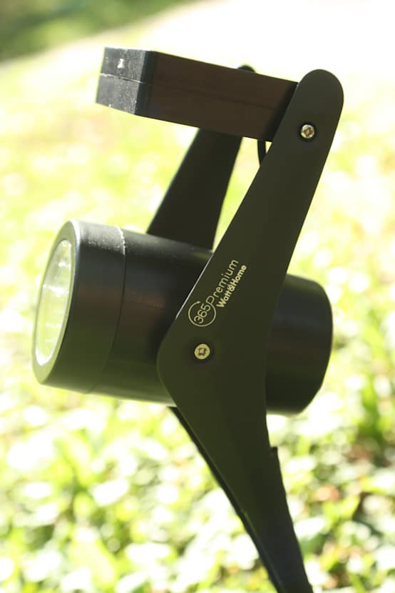 Spot sécurité à planter alu noir 70 lumens - ECLOZ - Gamm vert